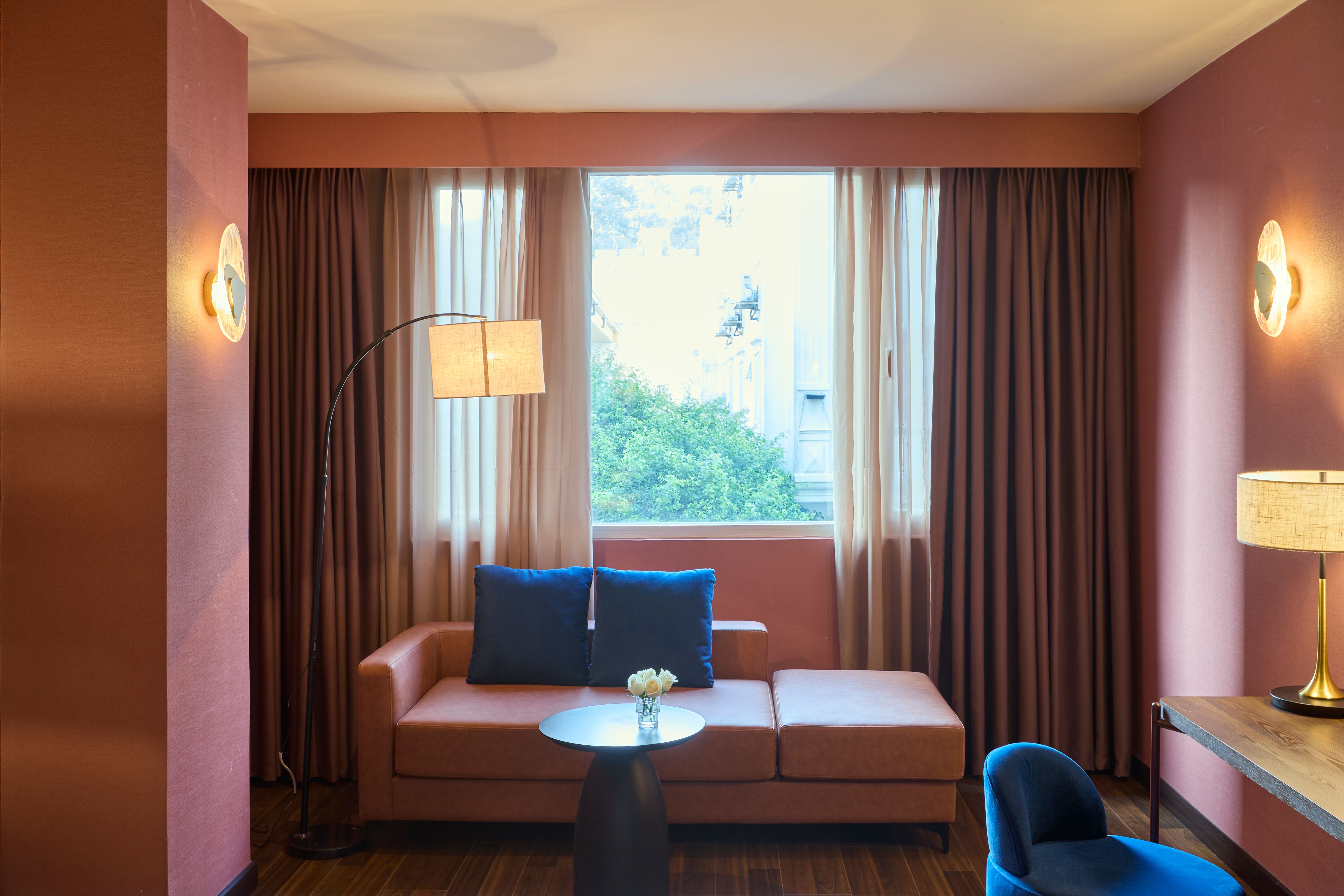 KiN Hotel Ly Tu Trong – Stay Near Ben Thanh Market Saigon | Kin ...